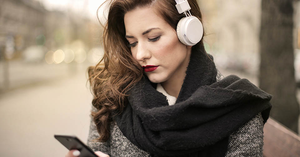 Experts Pick the 9 Best Dating Apps & Sites in Portland for 2024